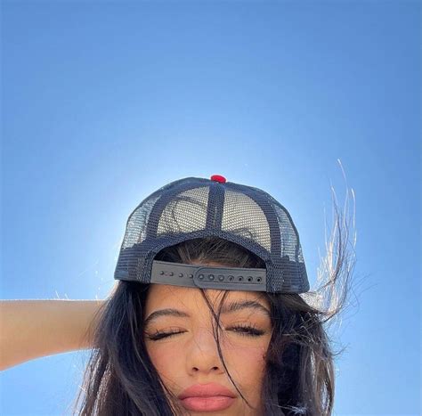 Ellie Insta Photo Ideas Lightroom Editing Tutorials Photoshoot Poses