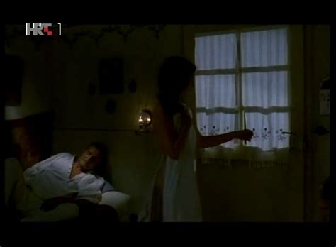 Naked Bernarda Oman In Duga Mracna Noc