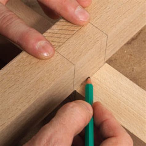 Comment Effectuer Un Assemblage à Mi Bois