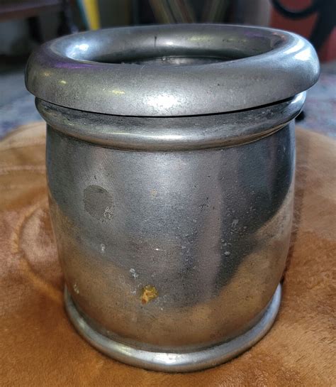 Help Identifying Ive Spent Hours Identification Help What Is It