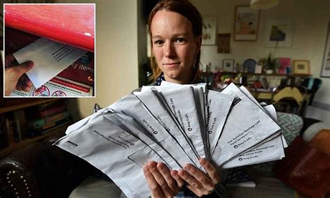 Flaw In Same Sex Postal Vote Mum Finds Dumped Envelopes Daily Mail Online