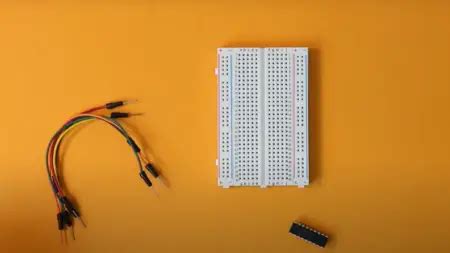 How To Program A Pic Microcontroller Electronicshacks