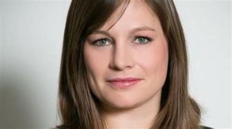 Flore Larger Directrice De La Communication Corporate Dedf Energies Nouvelles Image Cb News