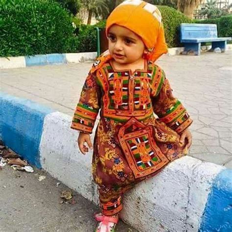 لباس بلوچی دخترانه؛ لباس های با ارزش و زیبای سنتی ستاره