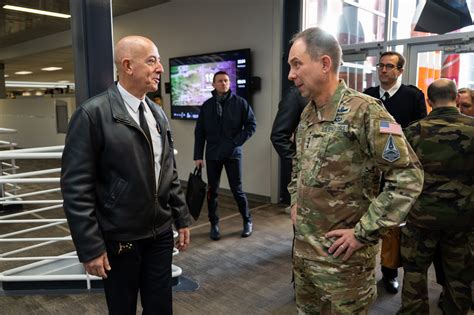 Usspacecom Hosts Nato Supreme Allied Commander For Transformation Space Operations Command