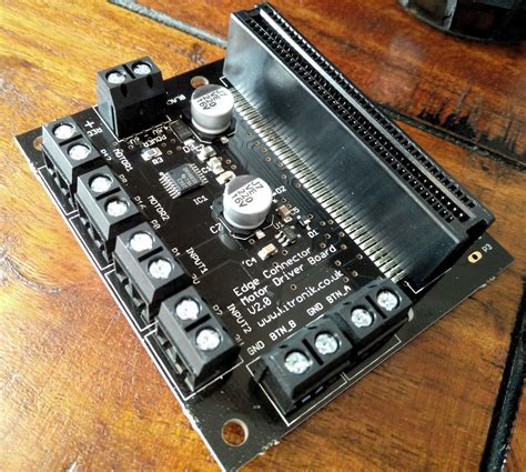 Microbit Monday Kitronik Motor Driver Board