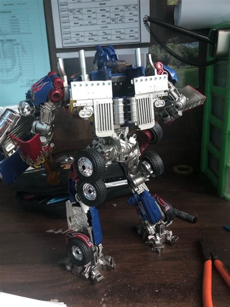 optimus and his kibble shield r transformers