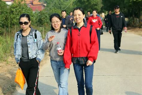 华容一中举行文化之旅秋游活动