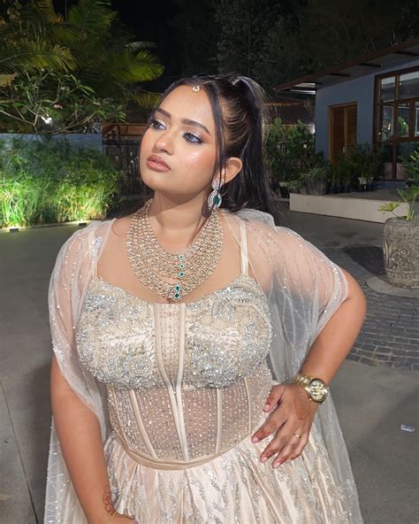 Prathi Creations Prathi Creations • Instagram Photos And Videos