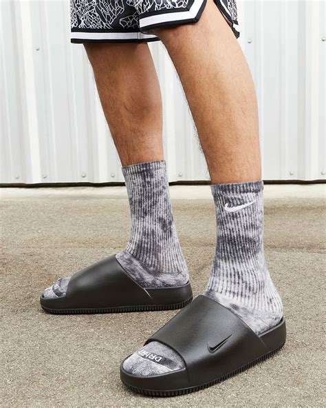 Everything You Need To Know About Nike Calm Slides
