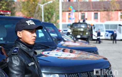ФОТО Цагдаагийн албанд хэрэглэгддэг тусгай хэрэгсэл тоноглосон автомашинууд