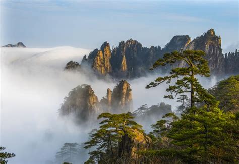黃山：奇峰異石，松林雲海，宛如仙境 每日頭條
