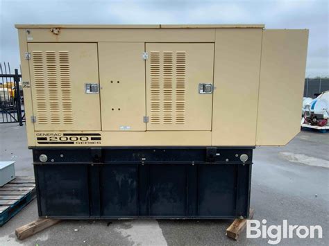 2002 Generac 2000 Series 50kw Standby Generator W Transfer Switch