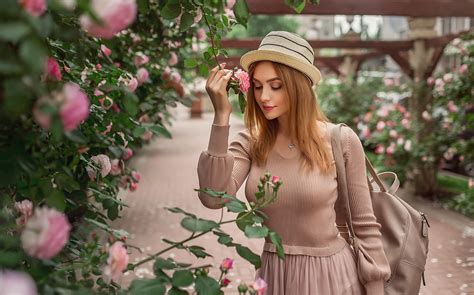 Girl Flowers Wallpaperhd Girls Wallpapers4k Wallpapersimages