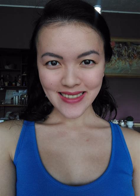 Lucky Citrine Cathy Doll Speed White Cc Powder Pact