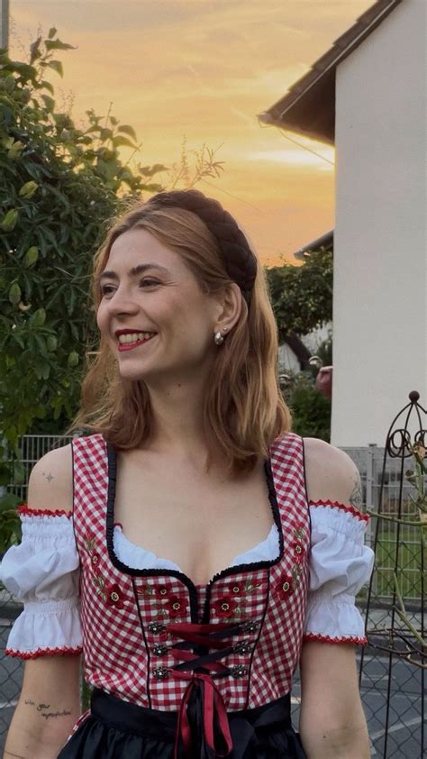 Oktoberfest Outfit Inspiration Make Up Dirndl Oktoberfest Outfit