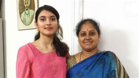 Urmila Gajapathi Raju Pusapati ఎంఆర్ కాలేజీ తండ్రి తాతల పేరు