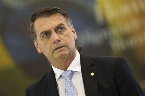 Governo Bolsonaro Deve Propor Idade Mínima De 65 Anos Para