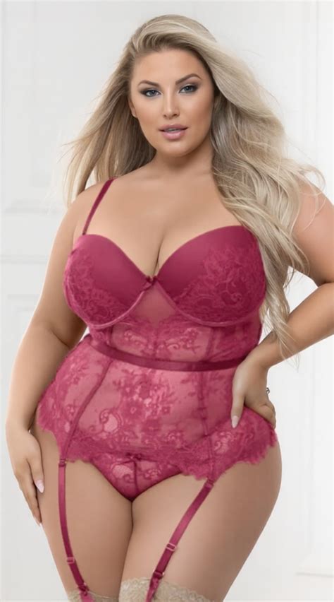 Plus Size Exquisite Eyelash Lace Bustier Set Lace Garter Lingerie