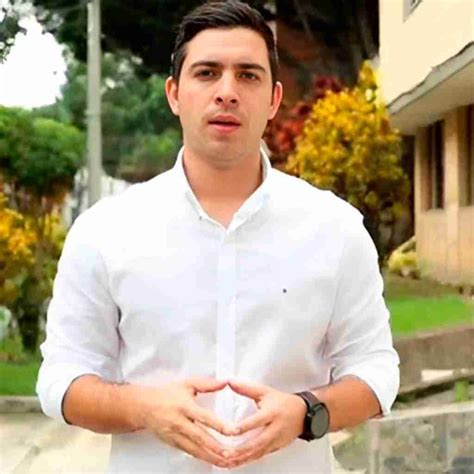 Esteban Restrepo Vuelve A Calificar Al Periódico El Colombiano Como Pasquín Info Ncn