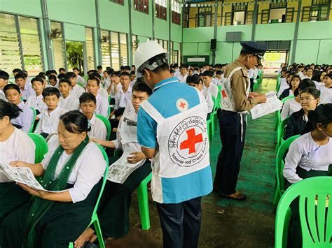 သံဖြူဇရပ်မြို့ အမှတ် ၁ အခြေခံပညာအထက်တန်းကျောင်း၌သွေးလွန်တုပ်ကွေးရောဂါ ကြိုတင်ကာကွယ်ရေး အသိပညာ