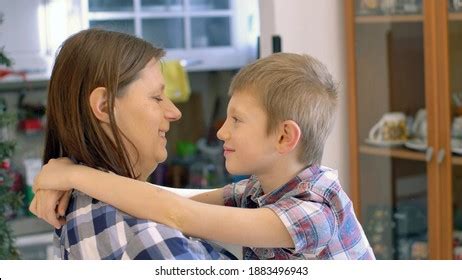 74488 The Relationship Between Mother And Son Royalty Free Images