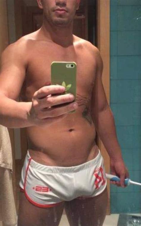 Bulging Short Shorts Pic