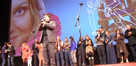 Не в службу