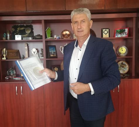 Подменят водопроводите в Мездра и околията