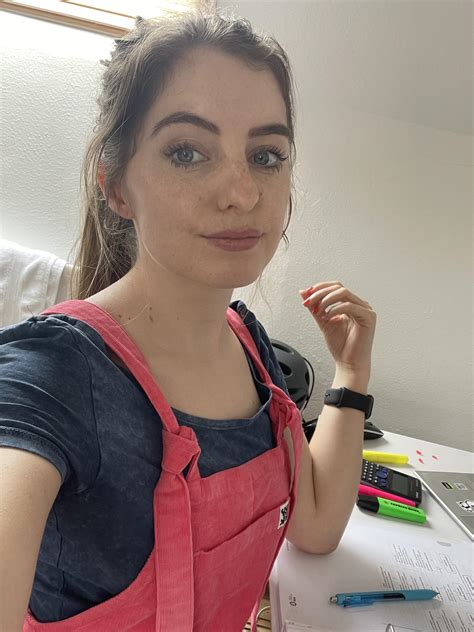 51 Best U Averytinyleaf Images On Pholder Selfie Food And Casual Uk