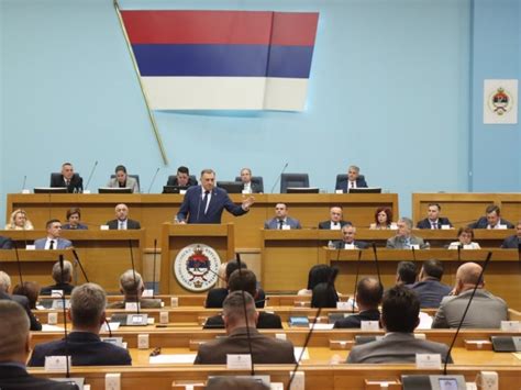 Посебна сједница Парламента Обраћање предсједника Српске Radio Televizija Gradiška 98 8 Mhz