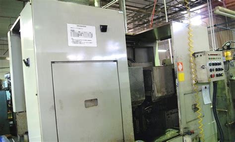 両端面切削 両側センター穴 の高精度加工 両端加工機 株式会社JST