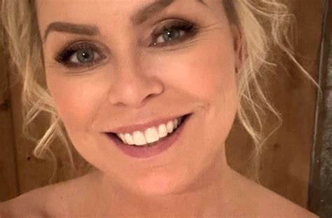 Foto S Bridget Maasland Geeft Inkijkje In Wim Hof Sessie Met Inkijk