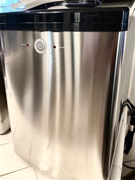 Good Ice All Day Long With The NewAir Countertop Nugget Ice Maker