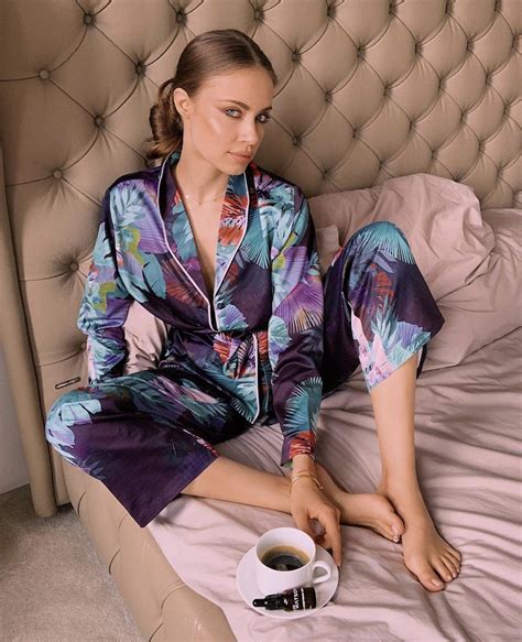 Xenia Tchoumitcheva Feet Toes Foot Footfetish Feetofap