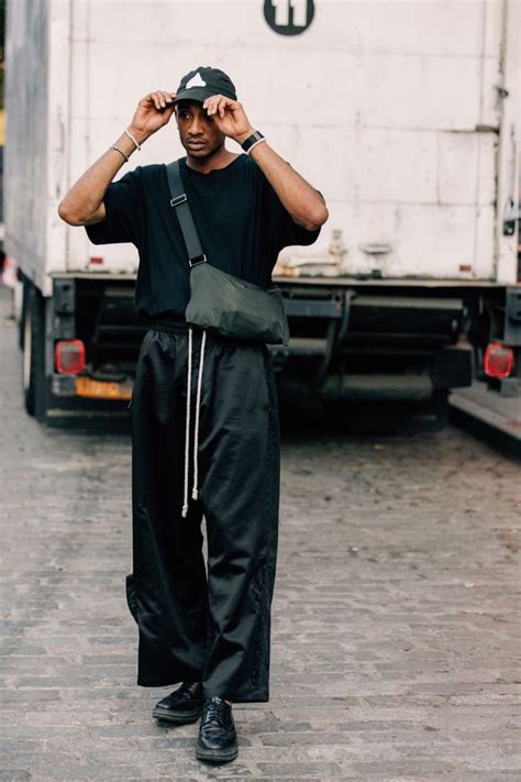 2019 Youth Fashion Mens Wear Street Photo New York Fashion Week Men Mens Street Style Cool