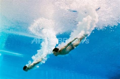 水中カメラがとらえた世界水泳・飛び込み競技 写真50枚 ファッション ニュースならmode press powered by afpbb news