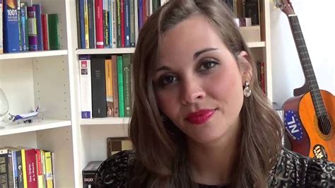 What Not To Wear In The Netherlands How To Dress Like A Dutch Girl