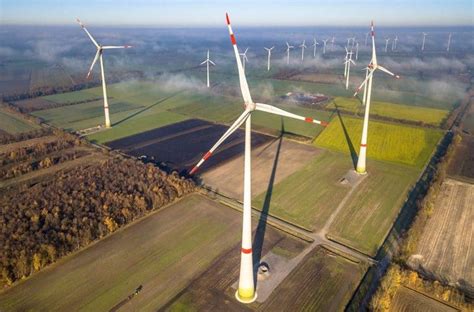 Sizes Of Utility Scale Wind Turbines