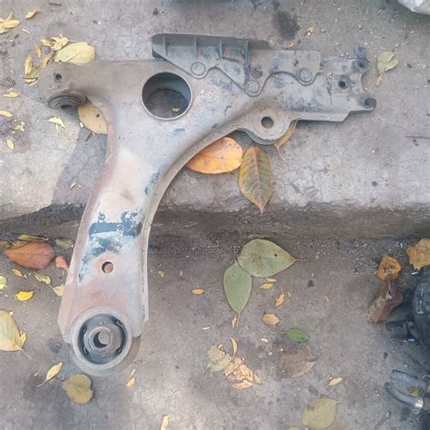 Носач За Фолксваген Пасат Б3 1 8Моно 1992г Vw Passat B3 1 8mi 1992y Други авточасти Ре