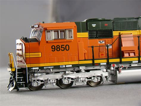 Ho Omi 6619 1 Bnsf Heritage Ii Emd Sd70mac Diesel 9850