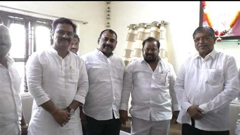 ज्यांच्यावर छापे ते साखर सम्राट रोहित पवारांच्या जवळचे भाजपात धो डाला Marathi News