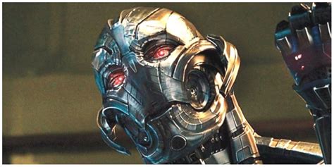 The MCU Really Wants You To Think Doctor Doom Is Secret Wars Villain