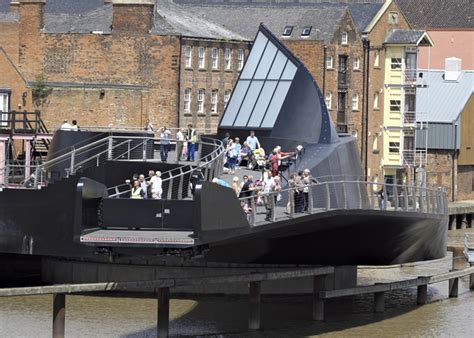Scale Lane Bridge By Mcdowellbenedetti Scale Lane Bridge By Mcdowellbenedetti