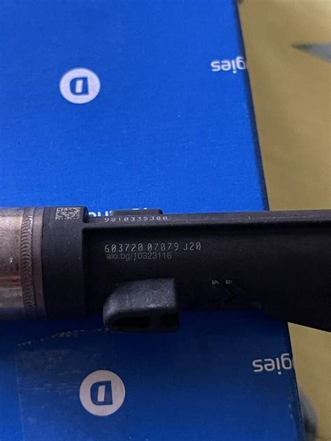 Продавам нови инжектори под пазарната Ел авточасти Резервни части консумативи аксесо