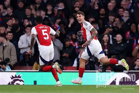 Plreview 사실상 리버풀 우승 선물 준 아스널 팰리스와 2 2 무1위 리버풀과 12점 차