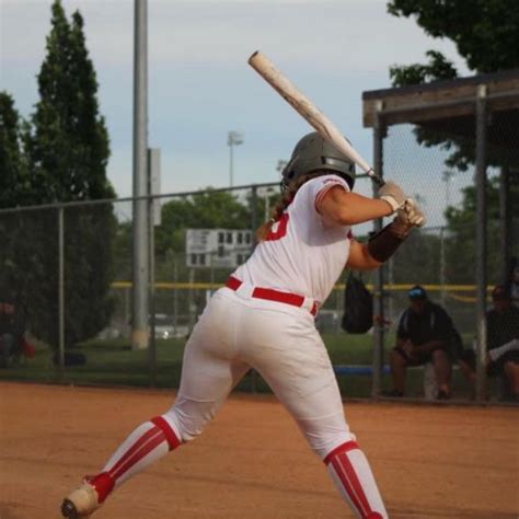 Kinzlee Pogues Softball Recruiting Profile