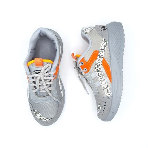 خرید و قیمت کفش فوتبالی و اسپرت و ورزشی دخترانه و پسرانه بنددار رنگ