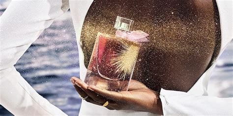Lancôme представили новый коллекционный аромат