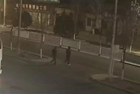 2四川籍彝族男子在中卫市区利用天然气管道攀爬阳台入室盗窃43起